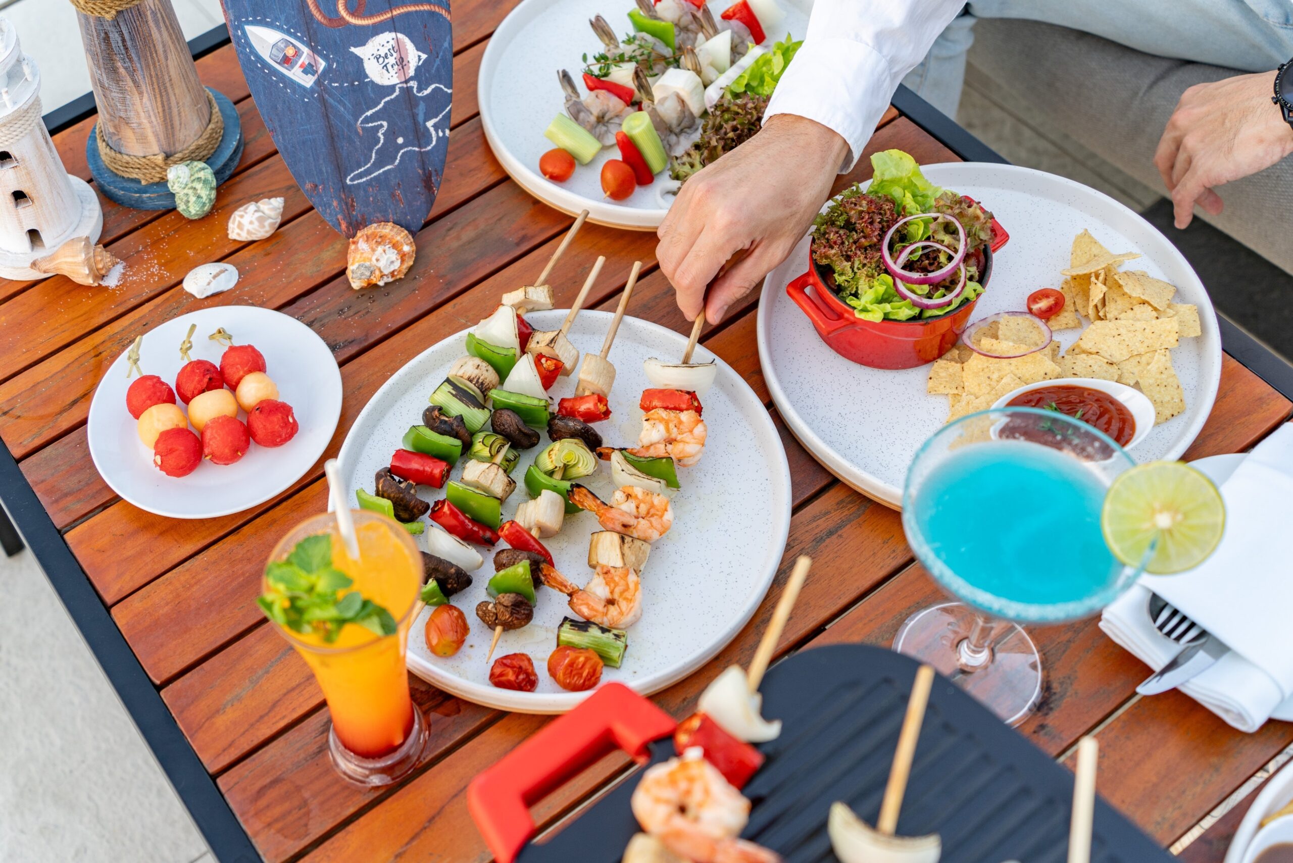 SURF BAR Pattaya: Sip & Chill with Amazing Cocktails & Eatigo Savings ...